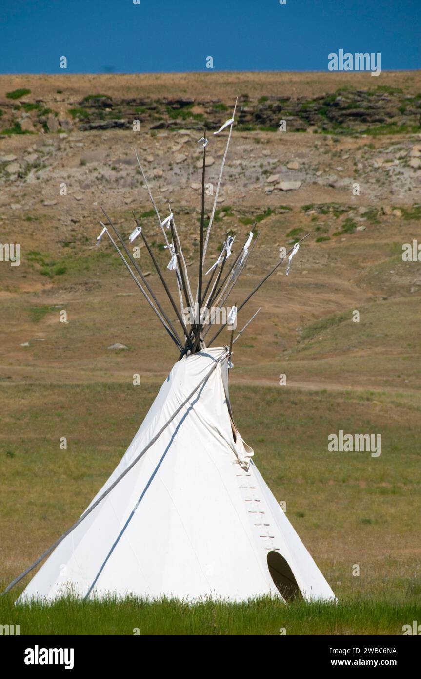 Teepee, First Peoples Buffalo Jump State Park, Montana Stock Photo - Alamy