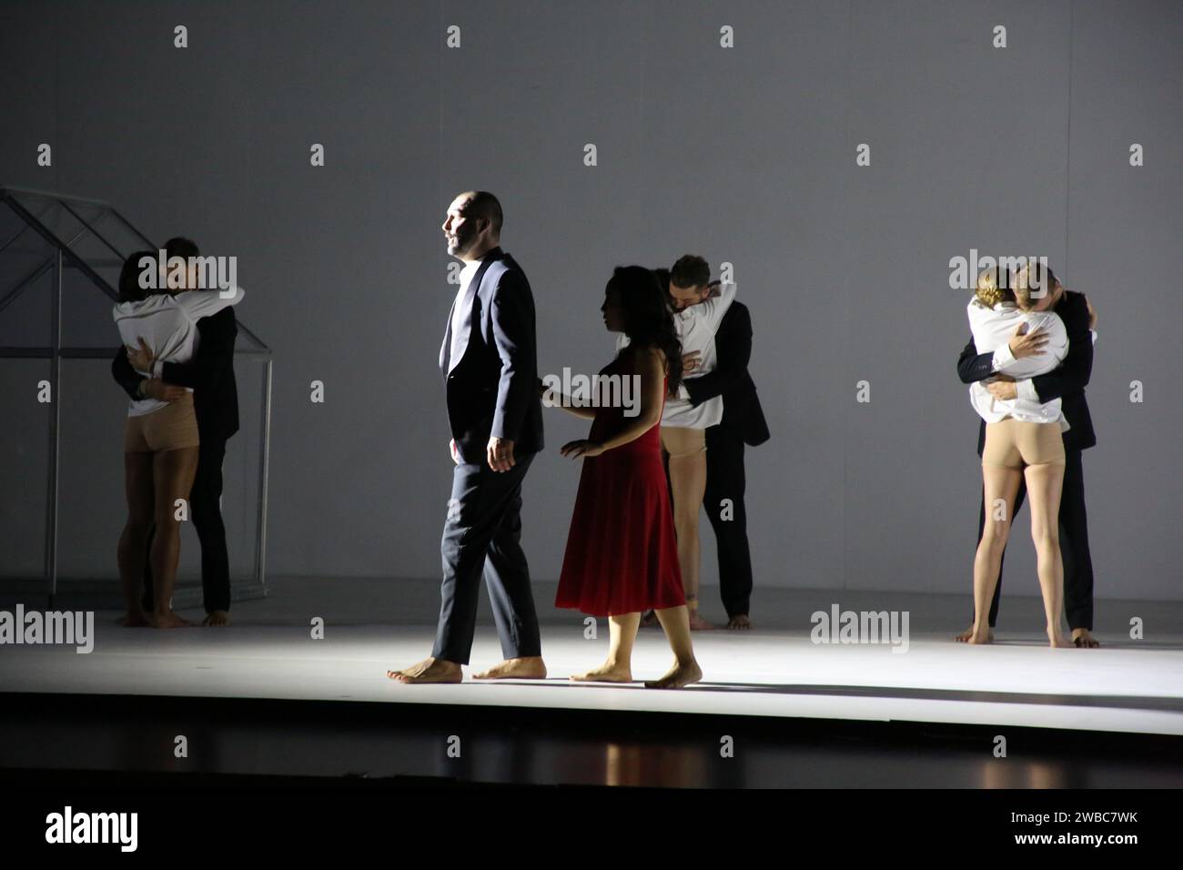 Sydney, Australia. 10th January 2024. Circus and opera combine with ...