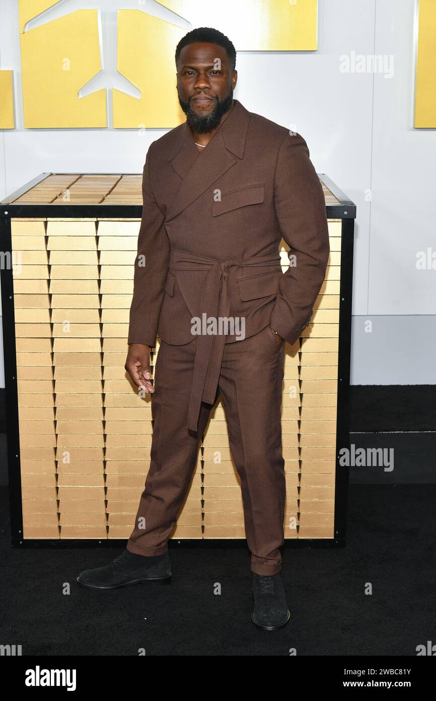 Kevin hart lift hi-res stock photography and images - Alamy