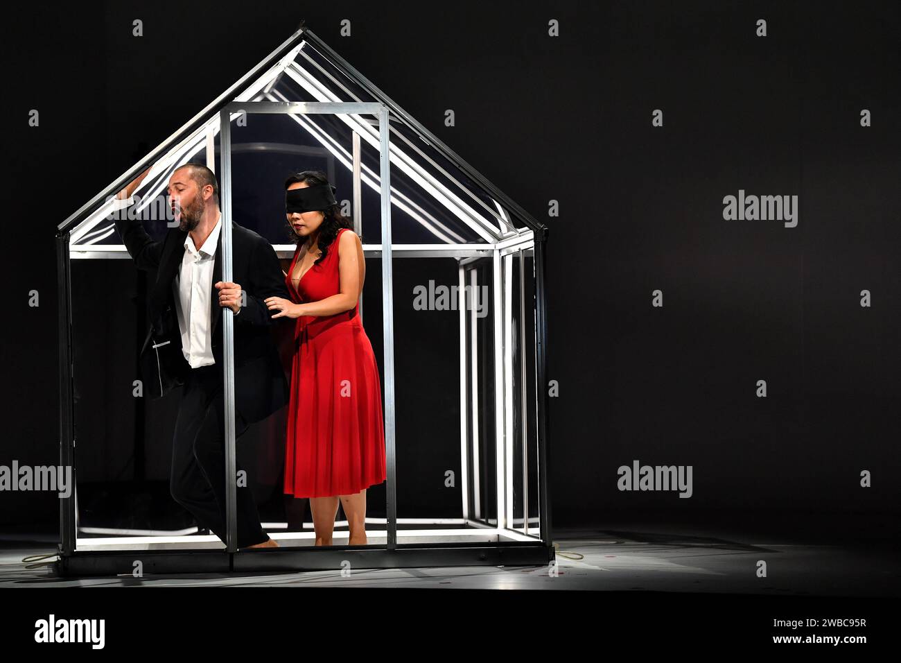 Sydney, Australia. 10th Jan, 2024. Countertenor Christophe Dumaux (left ...