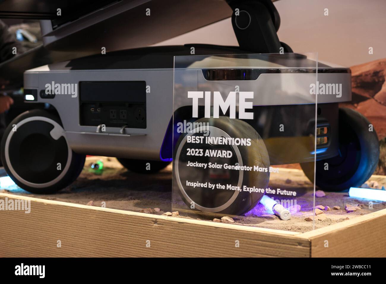 January 9, 2024: The Jackery Solar Generator Mars Bot on display during ...