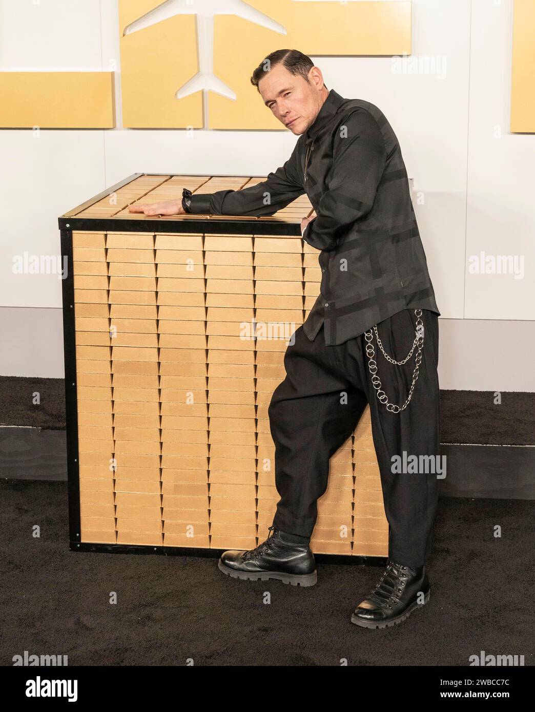 New York, New York, USA. 8th Jan, 2024. Burn Gorman attends Netflix's ...