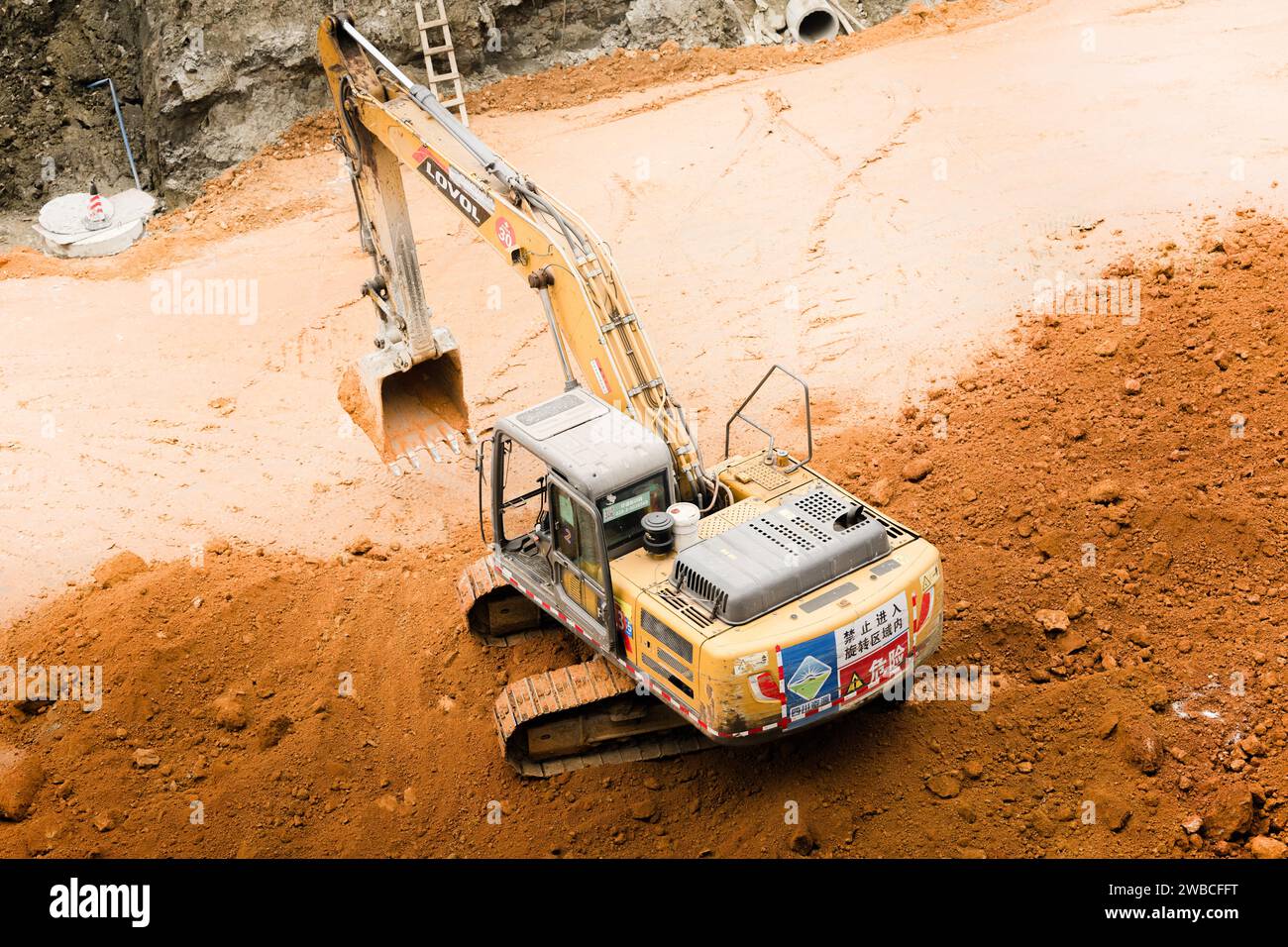 Dump zone hi-res stock photography and images - Alamy