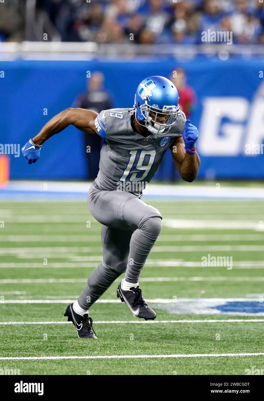 Detroit Lions wide receiver Donovan Peoples-Jones (19) breaks down the ...