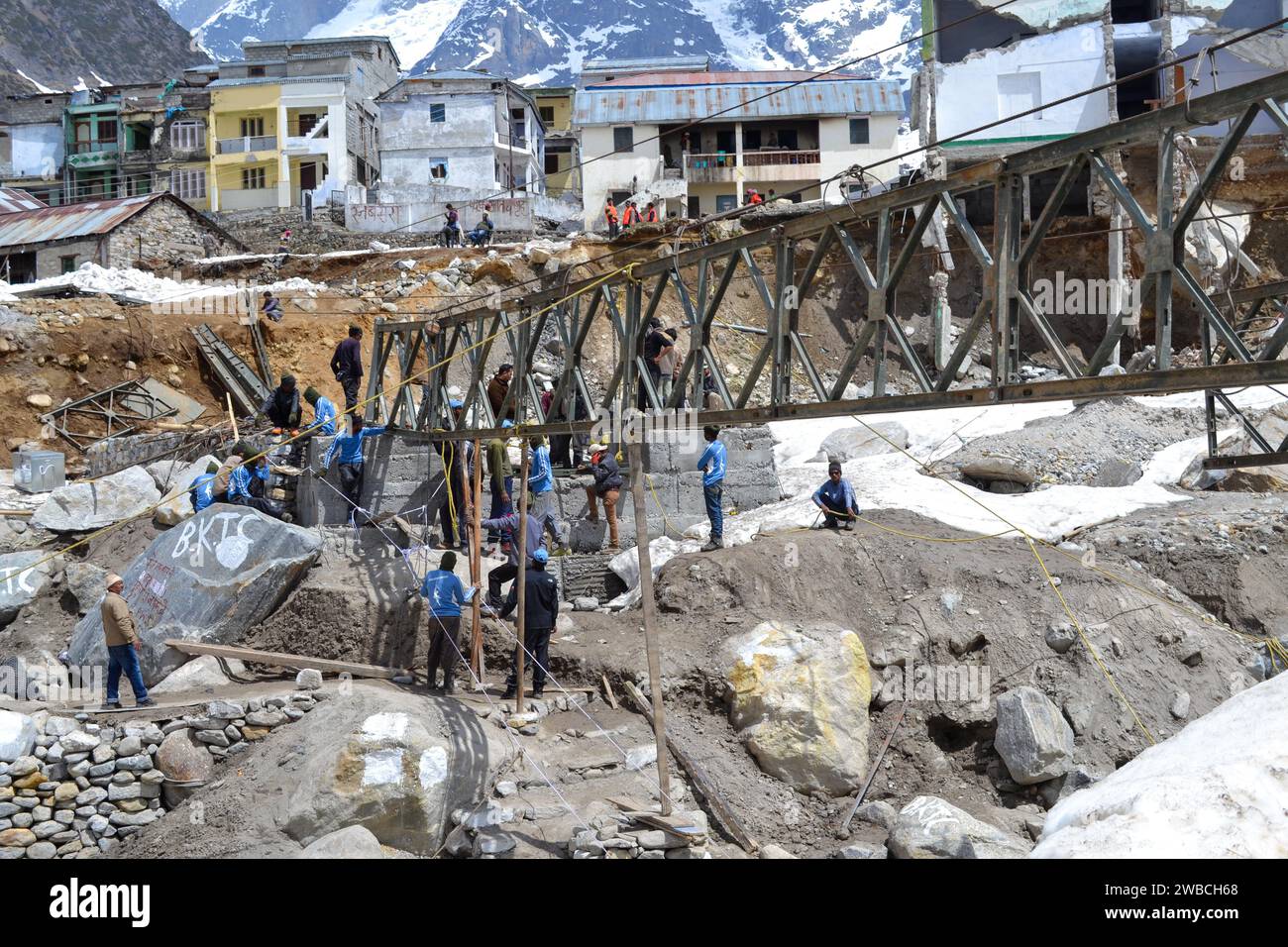 Kedarnath construction hi-res stock photography and images - Alamy
