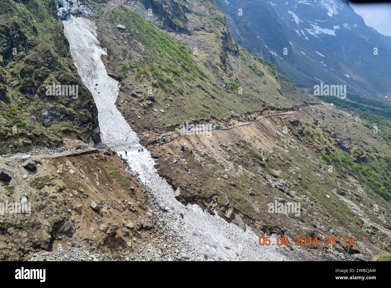 Kedarnath trek route passing through frozen river in Himalaya. There ...