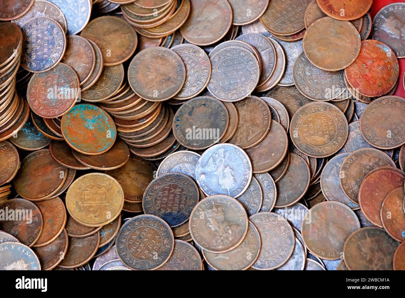 Ancient india coin hi-res stock photography and images - Alamy