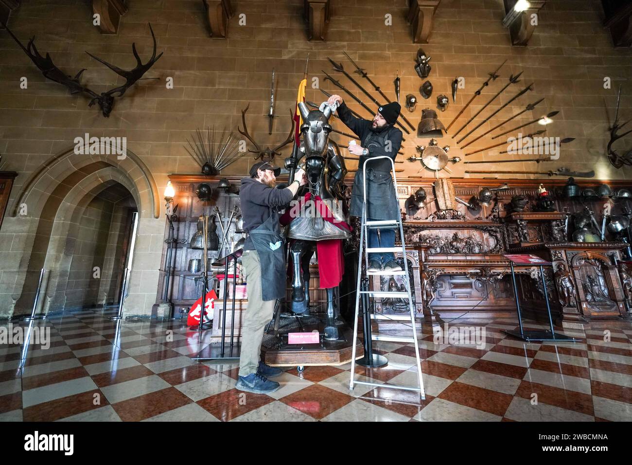 Historical entertainers Sam Wall (left) and James Tanton polish and ...