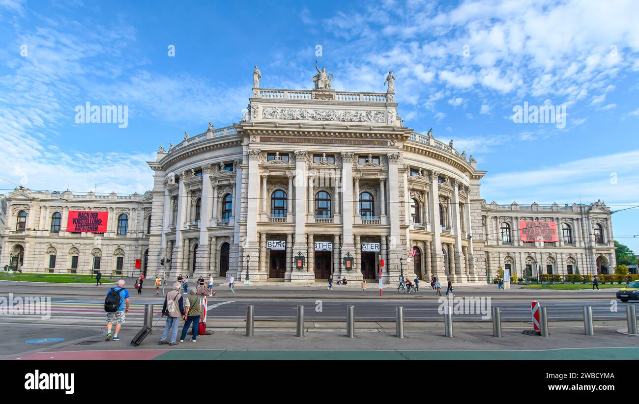 Vienna, Austria. Burgtheater (Imperial Court Theatre) and famous Wiener ...