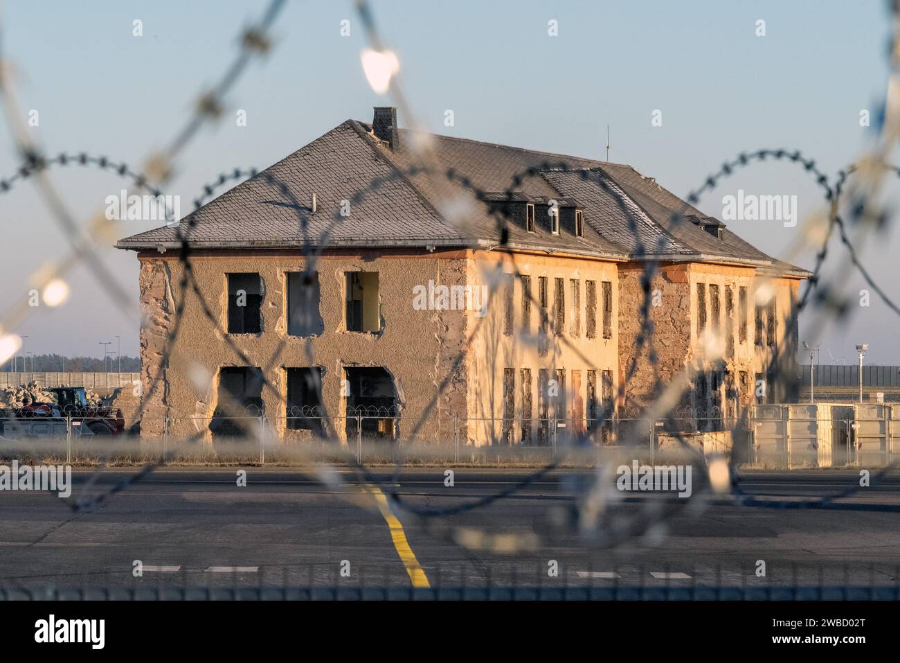 Gdr history monument protection generals hotel hi-res stock photography ...