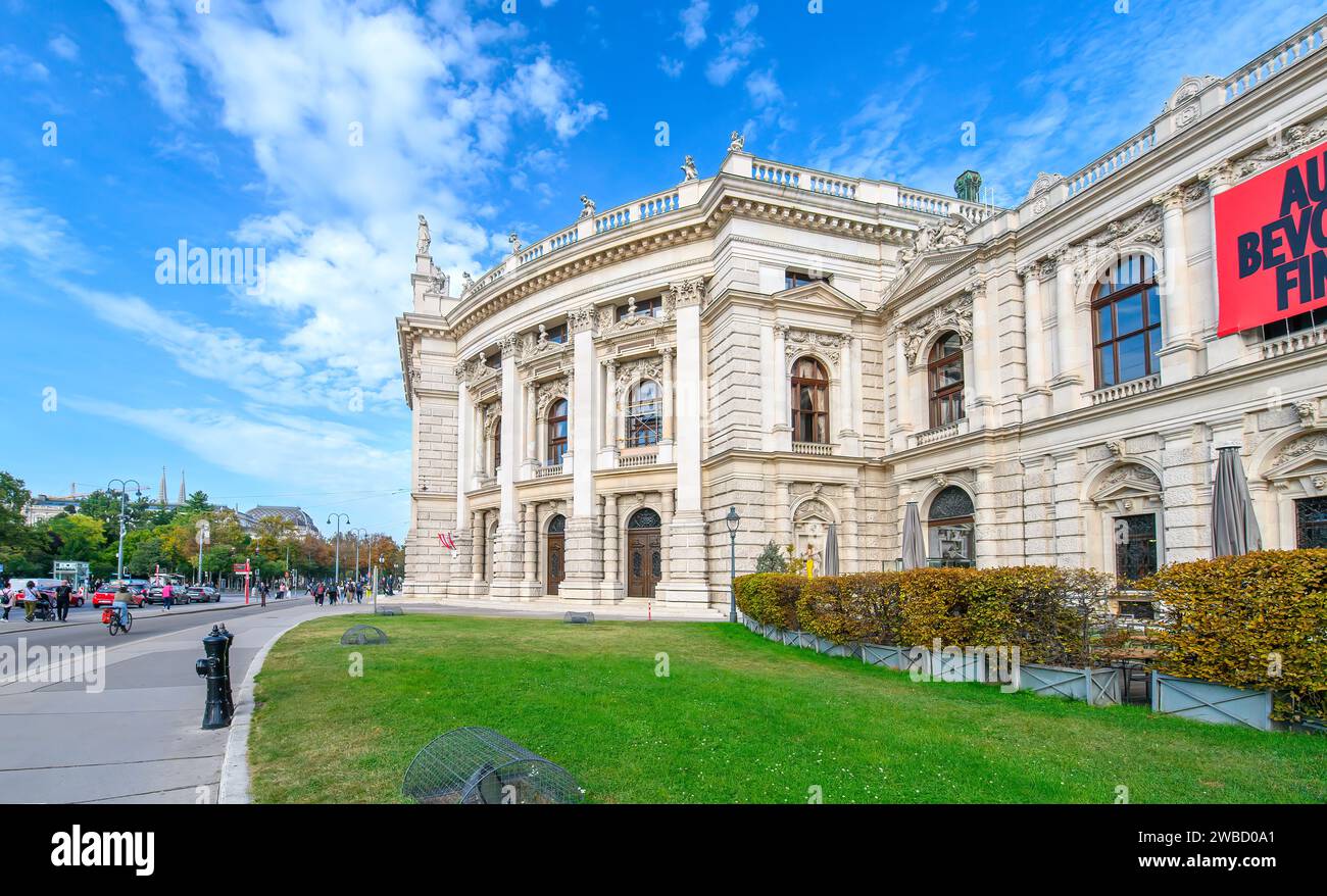 Vienna, Austria. Burgtheater (Imperial Court Theatre) and famous Wiener ...