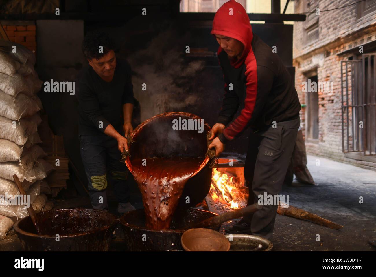 Chaku hi-res stock photography and images - Alamy