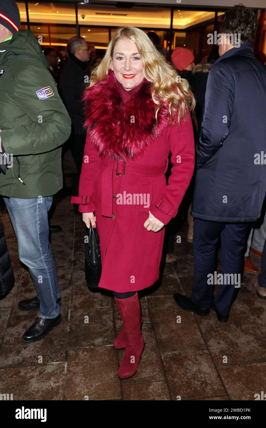 Sandra Quadflieg beim Neujahrsempfang Punsch unterm Dach im Grand ...