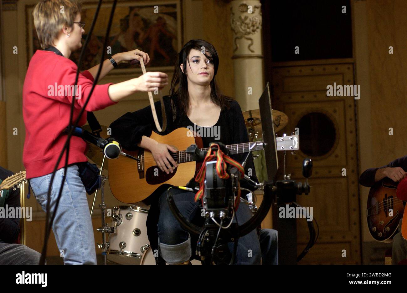 Carmen consoli photographs 2002 hi-res stock photography and images - Alamy
