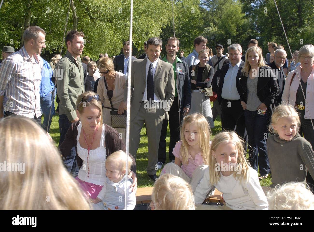 HRH Crown Princes Frederik show The Cabinetmakers Autumn Exibition at ...