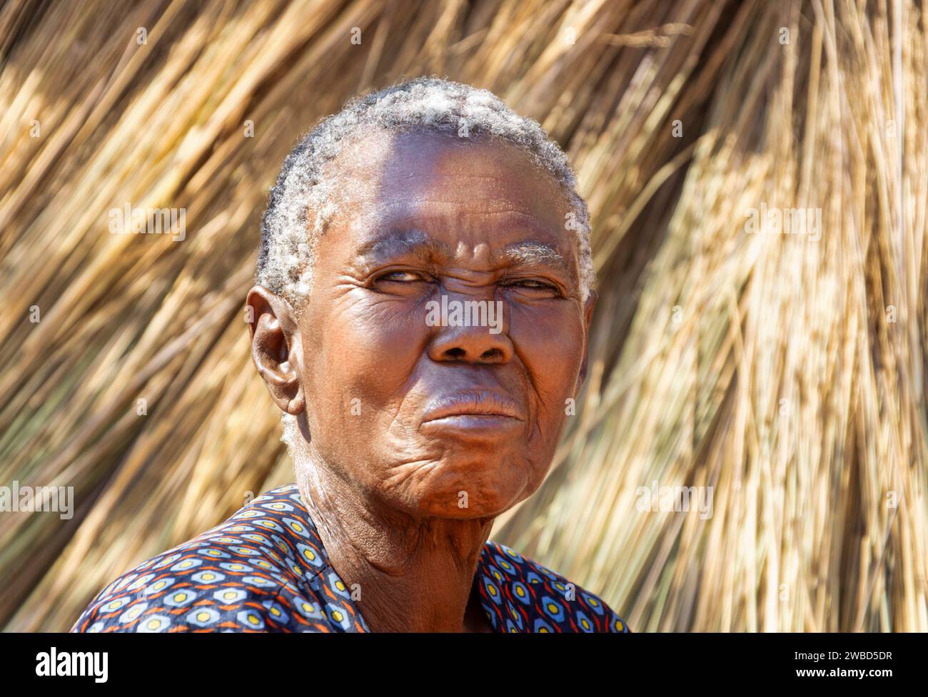 Wrinkled afro hi-res stock photography and images - Alamy