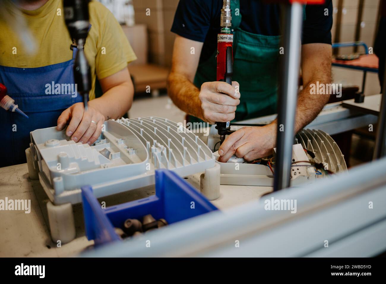 Smart factory LED electric glass lamp, modern automated production ...