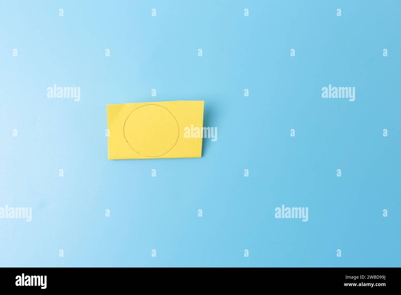 how to cut out a circle from yellow paper, kids craft easy origami ...