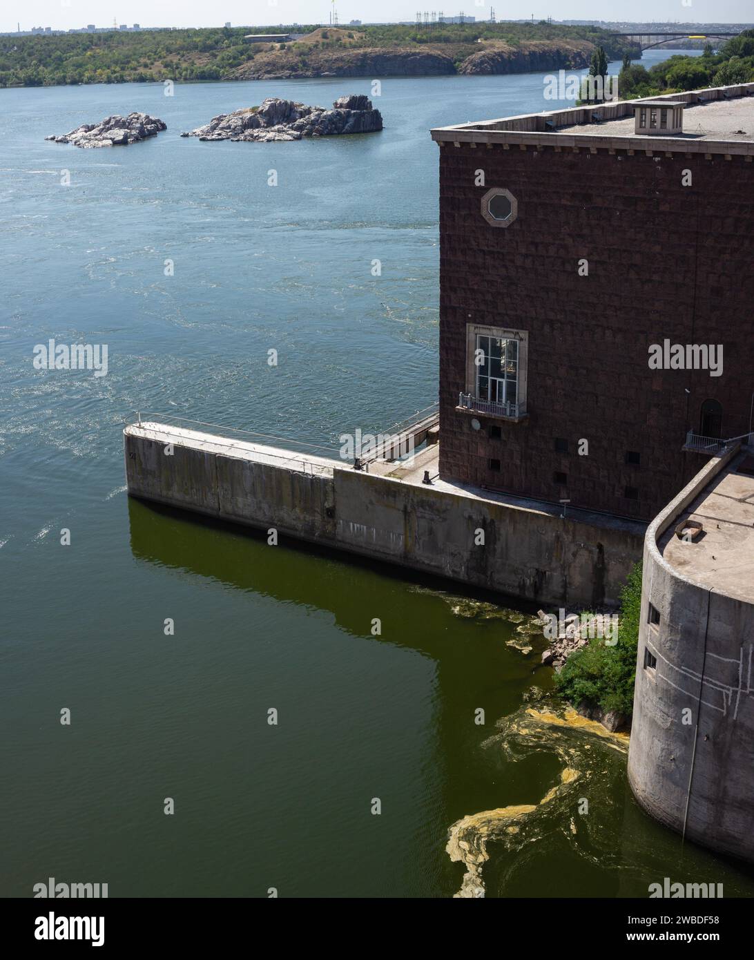 Dnipro hydroelectric dam and turbine generator hall Stock Photo - Alamy