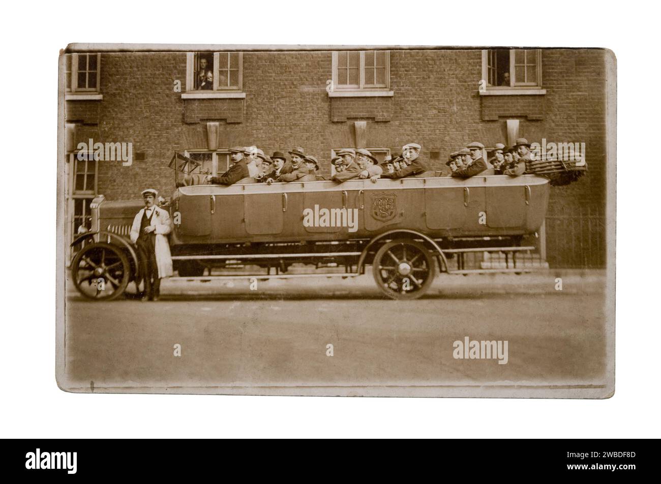 Charabanc coach hi-res stock photography and images - Alamy
