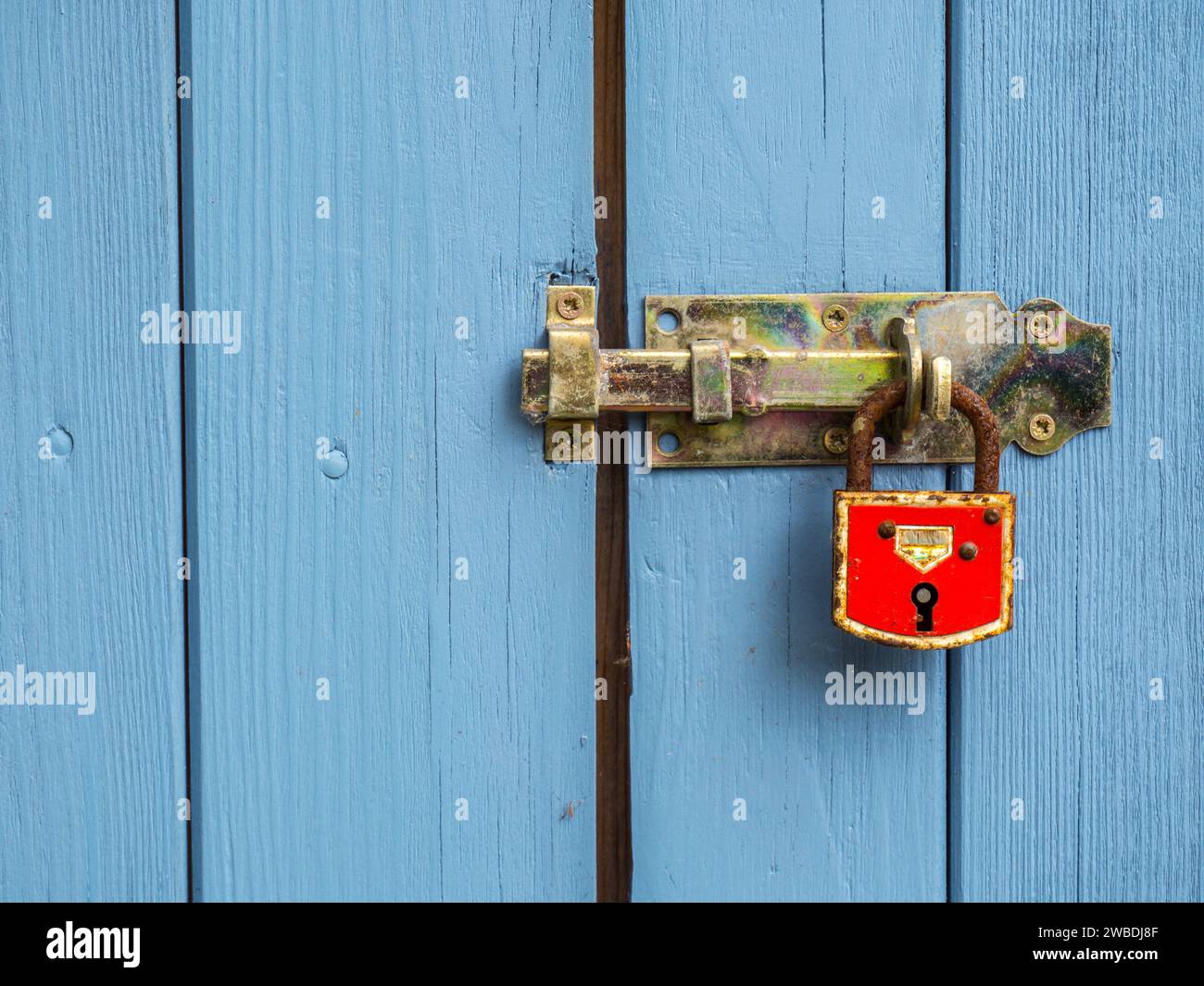 Blue steel gate hi-res stock photography and images - Alamy