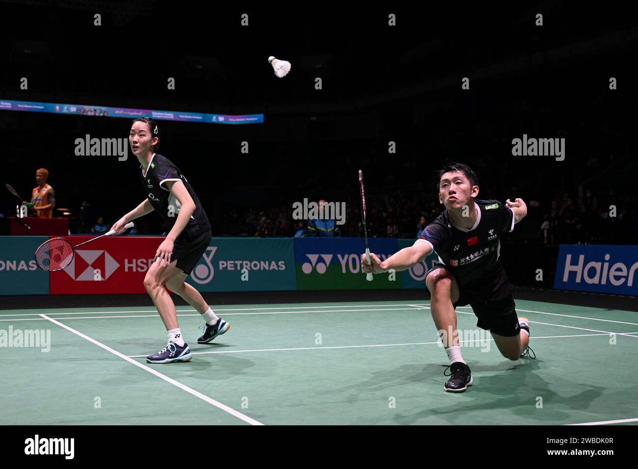 Kuala Lumpur, Malaysia. 10th Jan, 2024. Cheng Xing (R)/Zhang Chi compete during the mixed ...