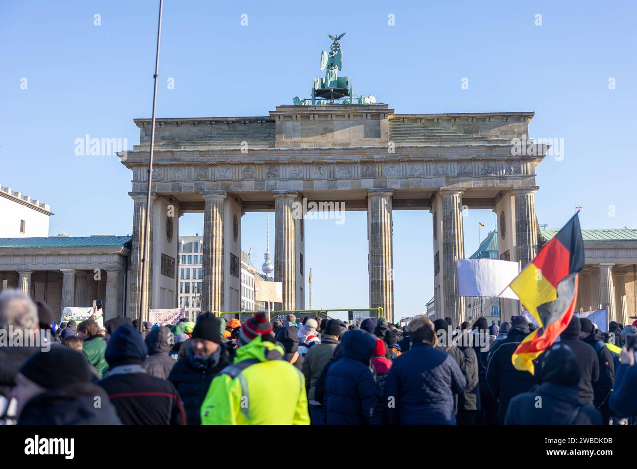 Bauernproteste vor dem Brandenburger Tor in Berlin Berlin, Deutschland ...