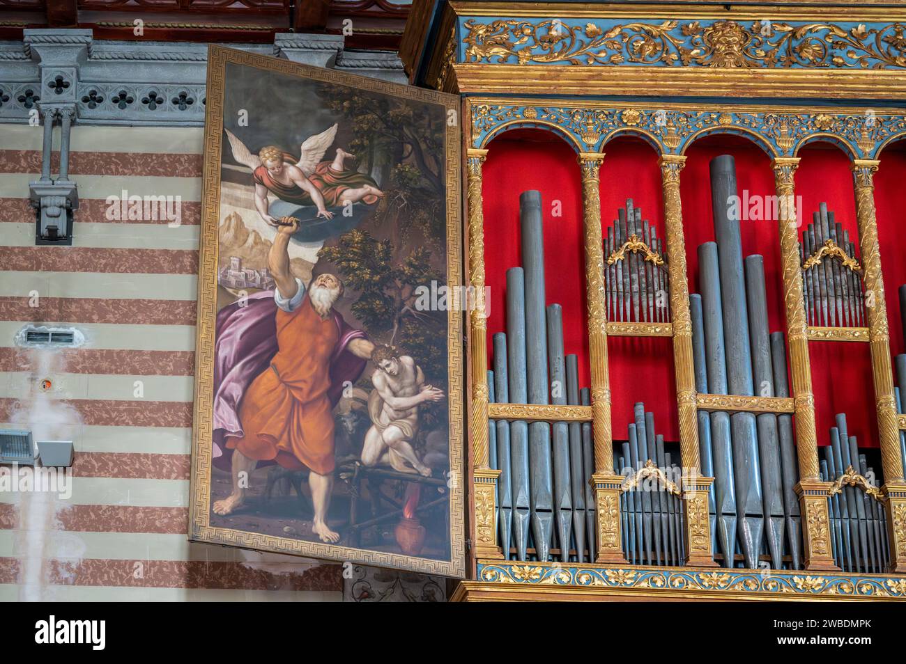 Architecture and art in the ancient fortified village of Valvasone ...