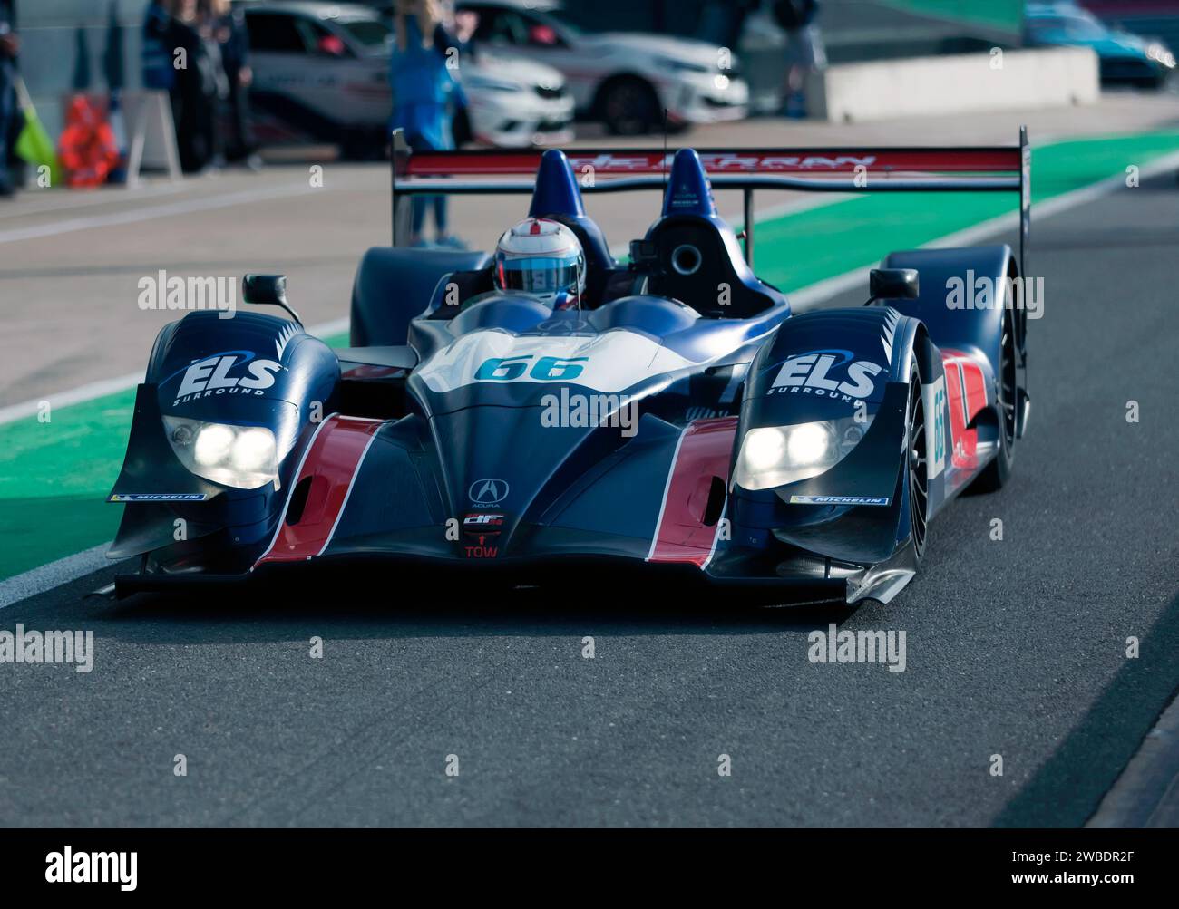 3400cc v8 hi-res stock photography and images - Alamy