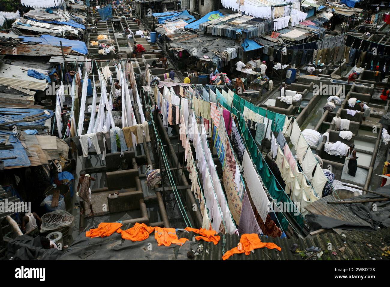 Image ©Licensed to Parsons Media. 01/10/2008. London, India.General ...