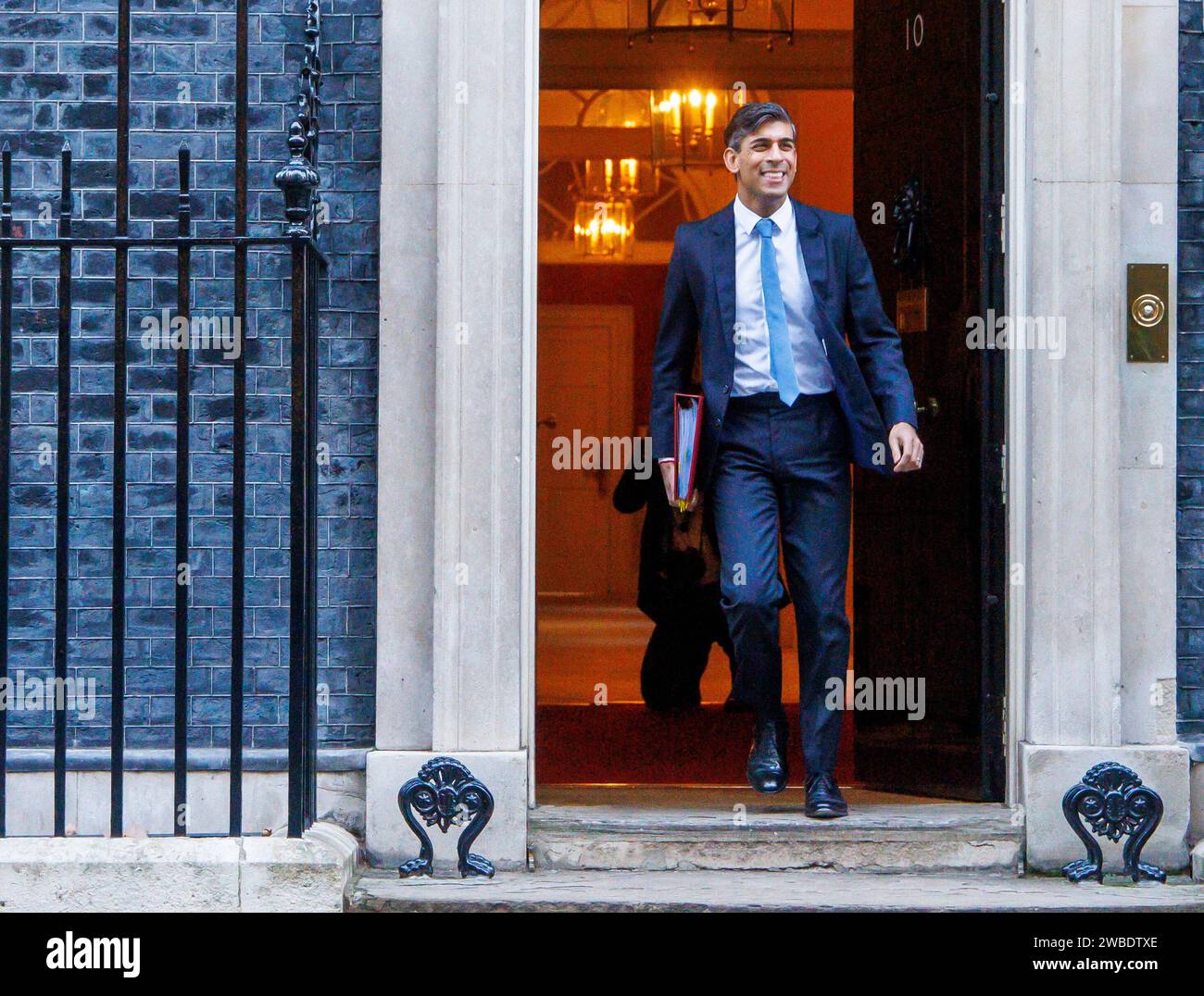 London, UK. 10th Jan, 2024. Prime Minister, Rishi Sunak, leaves Number ...