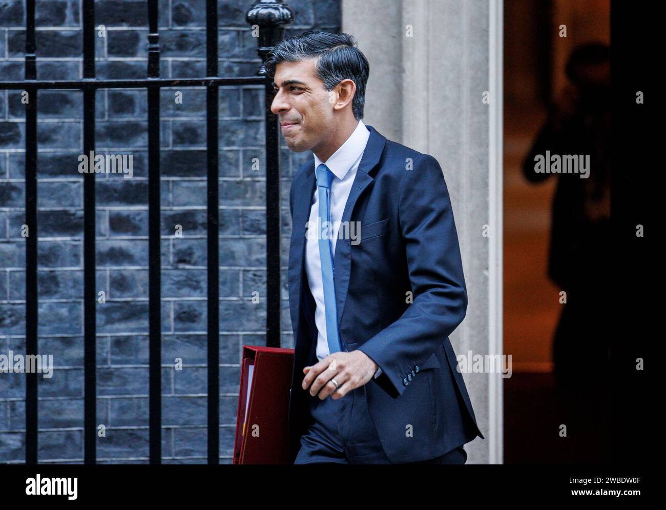 London, UK. 10th Jan, 2024. Prime Minister, Rishi Sunak, leaves Number ...