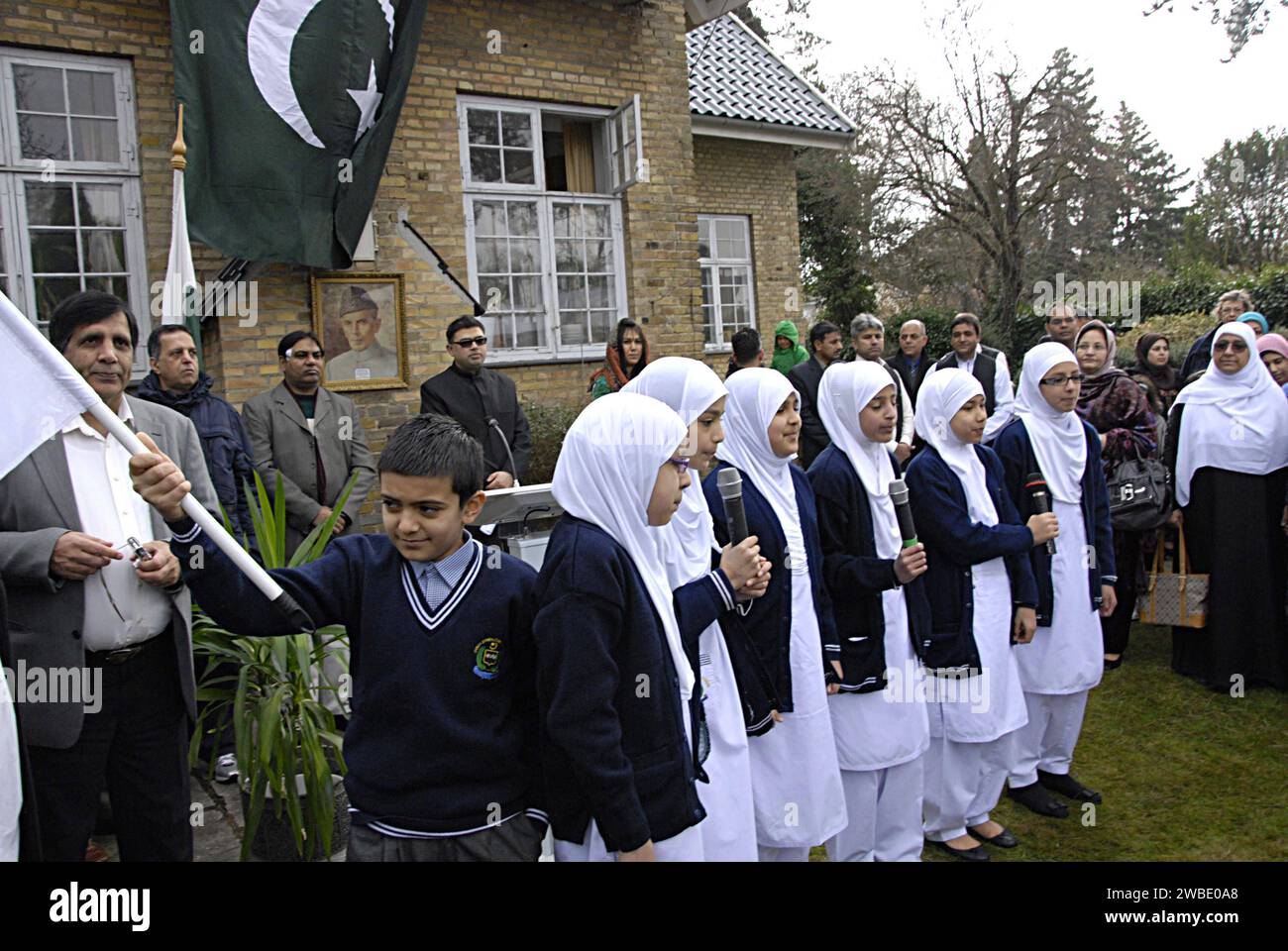COPENHAGEN /DENMARK- Pakistani childres and people from Pakistani ...
