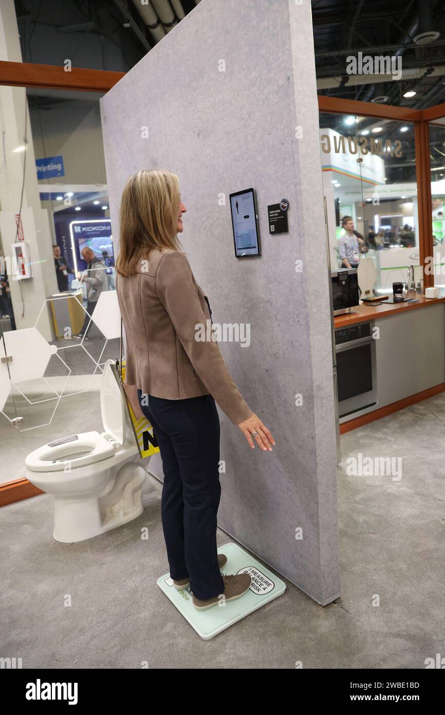 Las Vegas, United States. 09th Jan, 2024. A woman stands on a ZIBRIO ...