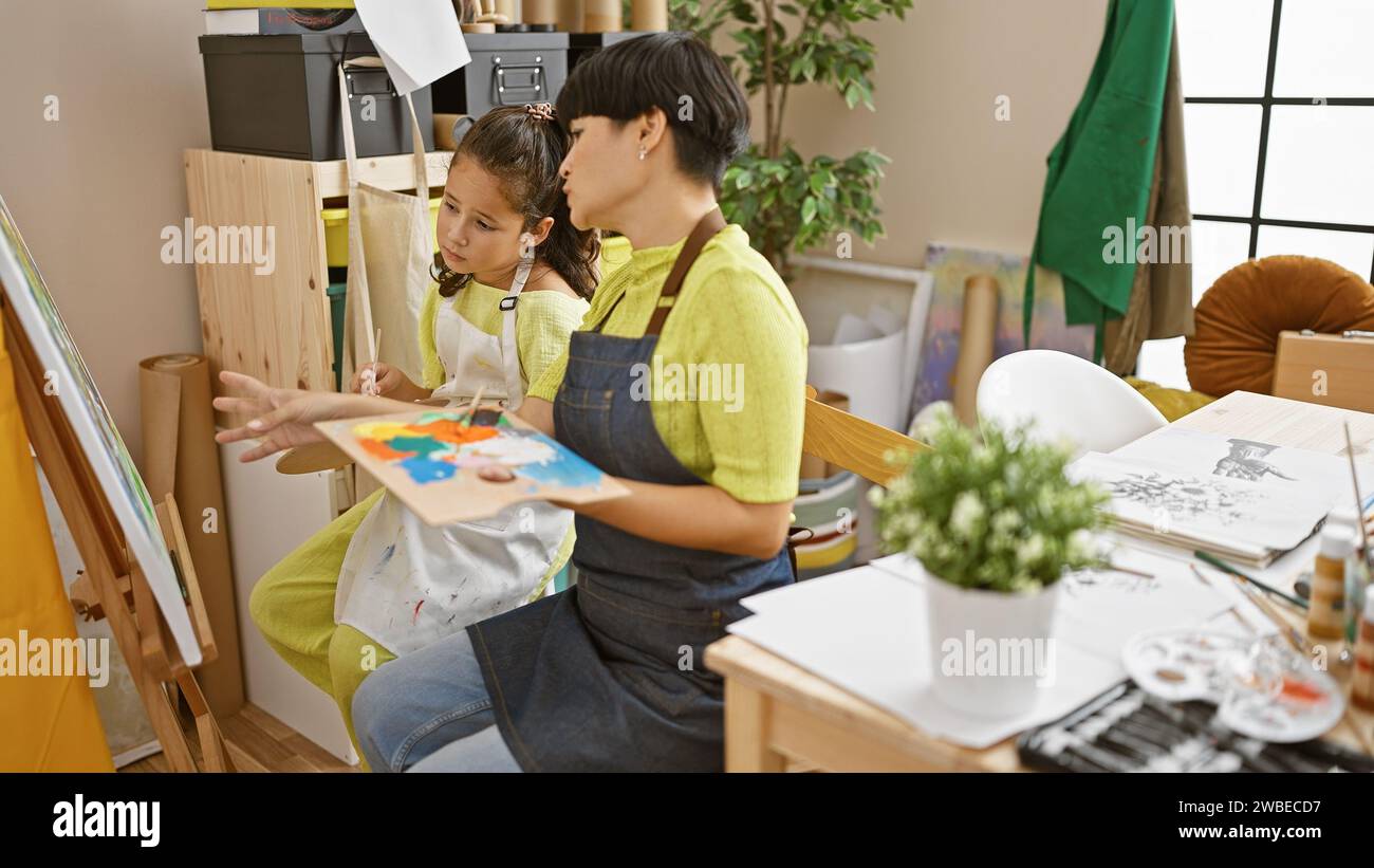 Teacher student artist bonding draw hi-res stock photography and images ...