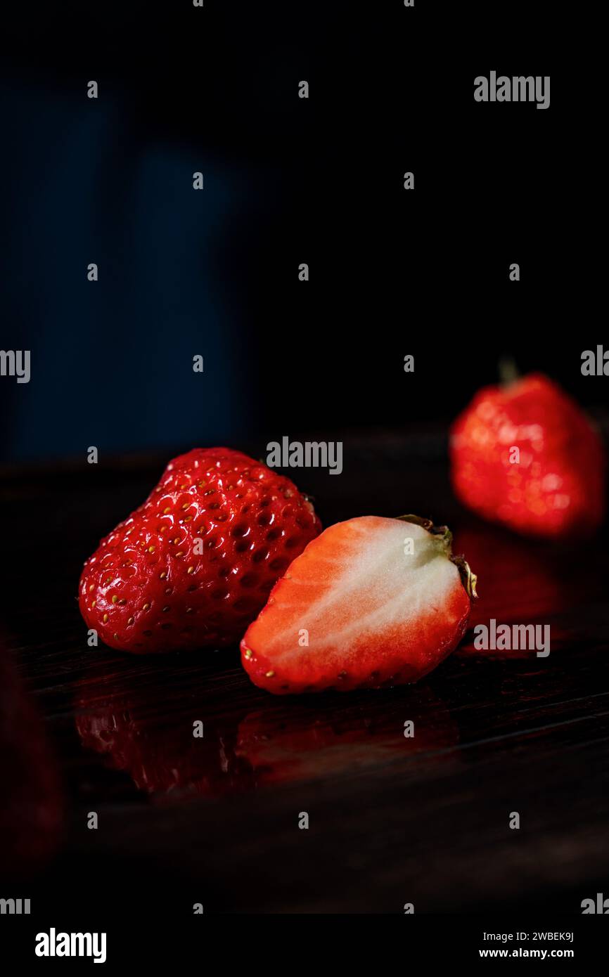 Strawberry texture images hi-res stock photography and images - Alamy