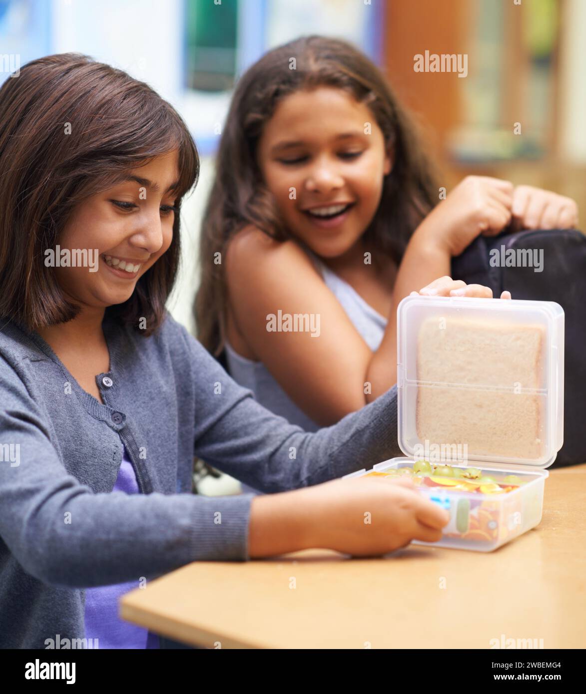Happy girl, friends and student with lunchbox for eating meal, break or ...