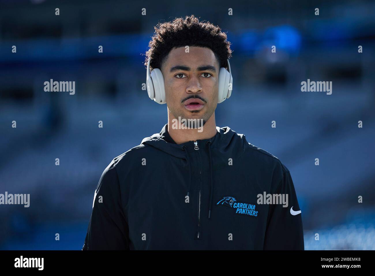 Carolina Panthers quarterback Bryce Young (9) warms up prior to an NFL ...