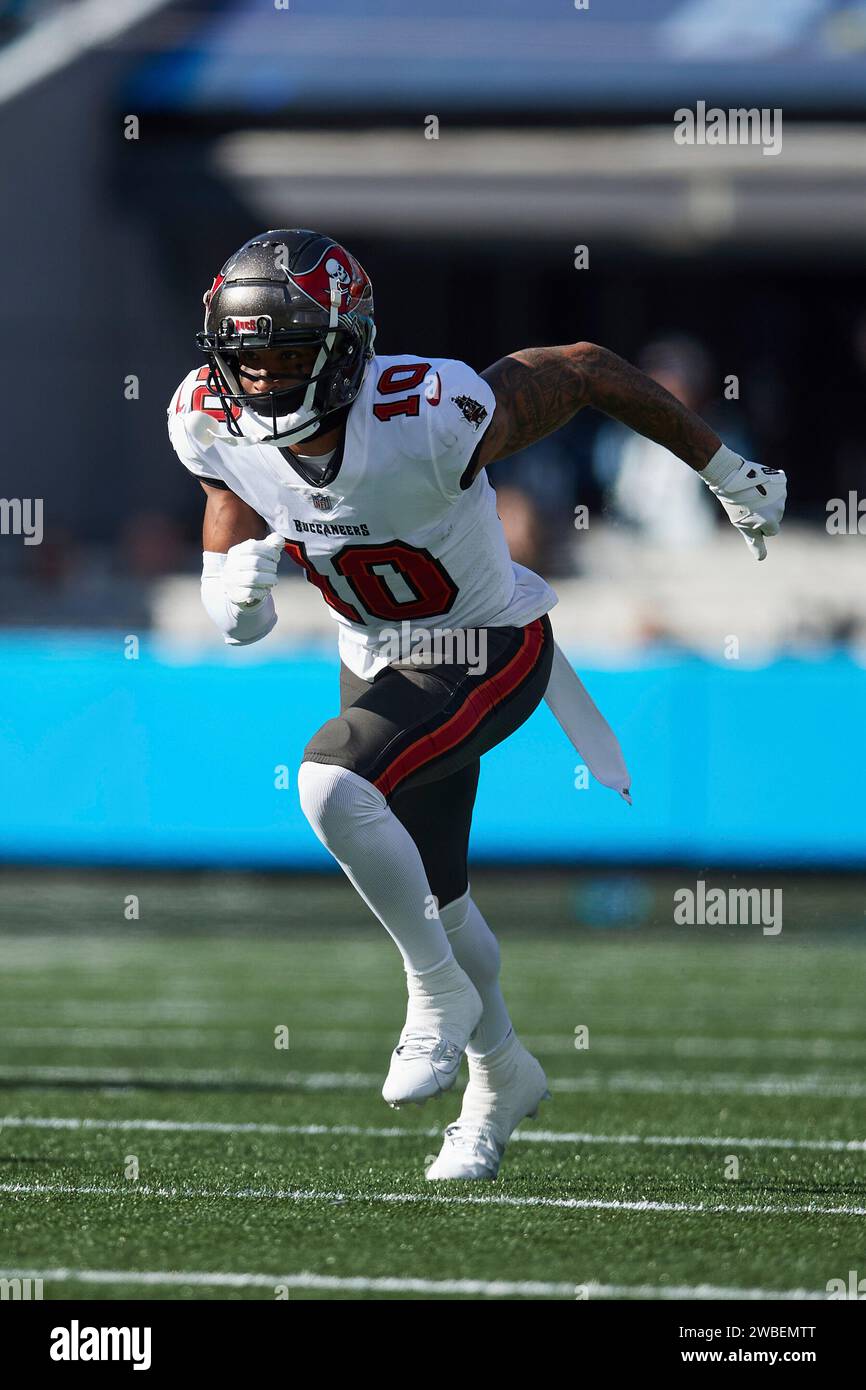 Tampa Bay Buccaneers wide receiver Trey Palmer (10) runs a route during ...