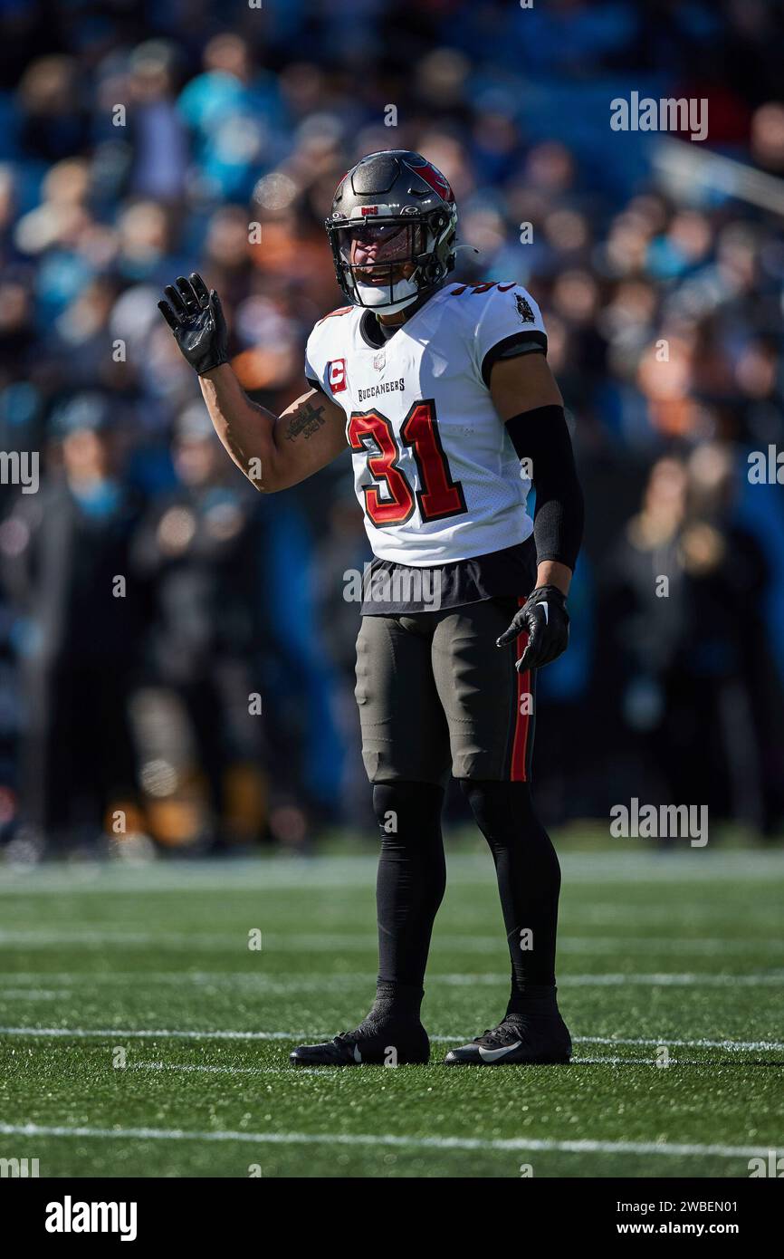 Tampa Bay Buccaneers safety Antoine Winfield Jr. (31) lines up on defense during an NFL football ...