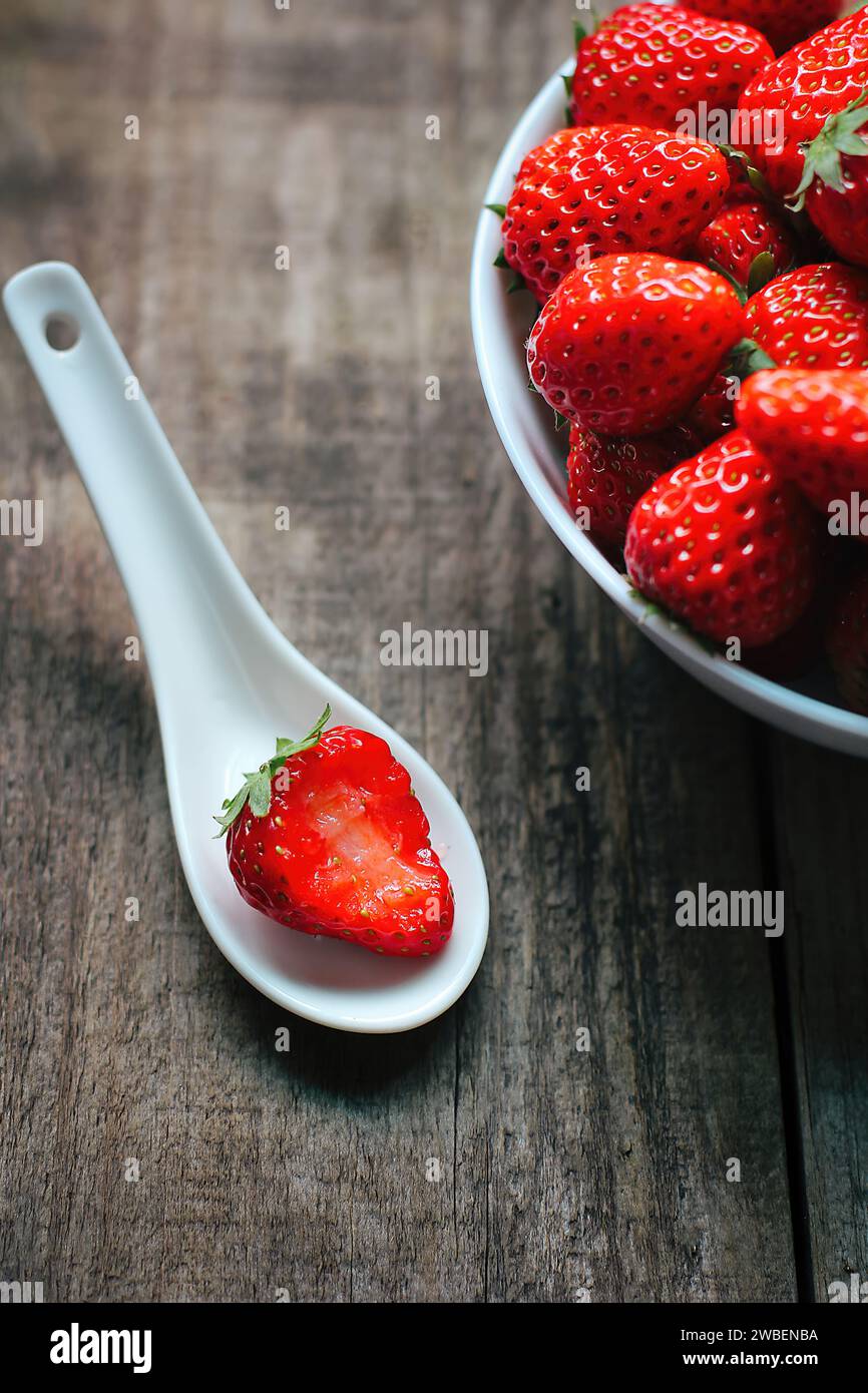 New images of strawberries, vintage strawberries, high quality images ...