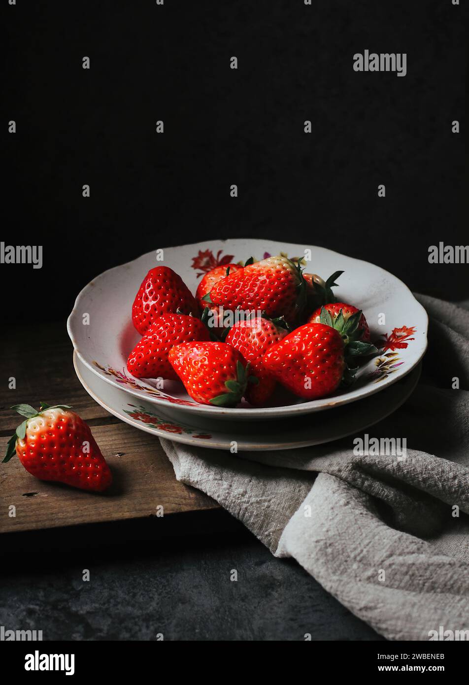 New images of strawberries, vintage strawberries, high quality images ...