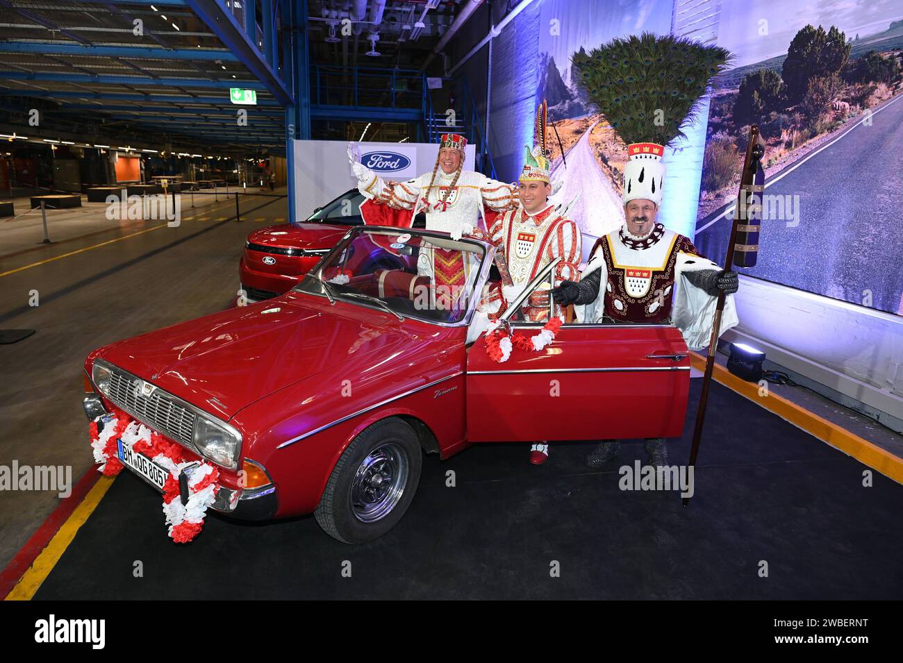 Das Kölner Karneval Dreigestirn der Karnevalsession 2023 / 2024. l-r ...