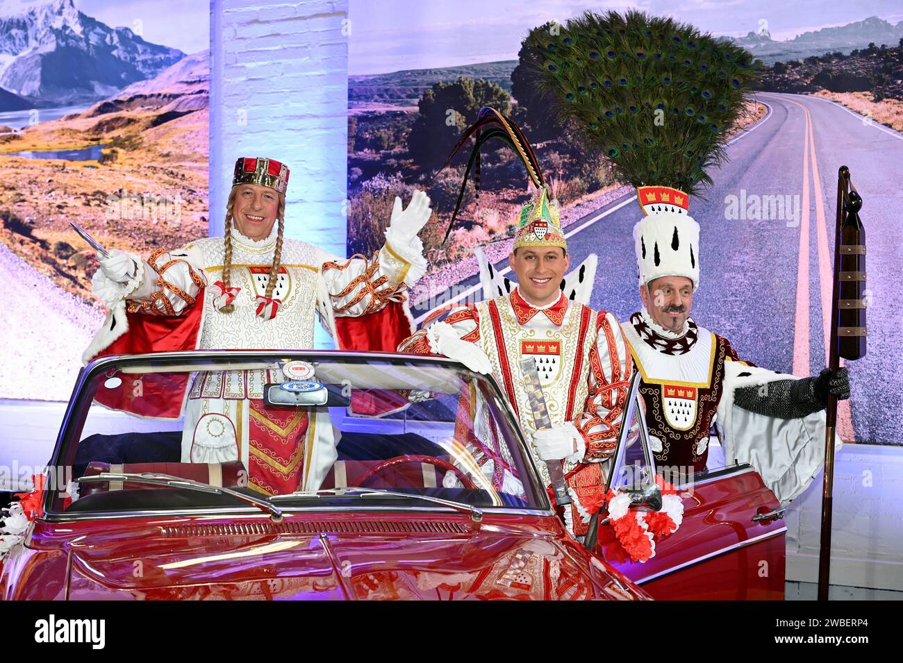Das Kölner Karneval Dreigestirn der Karnevalsession 2023 / 2024. l-r ...