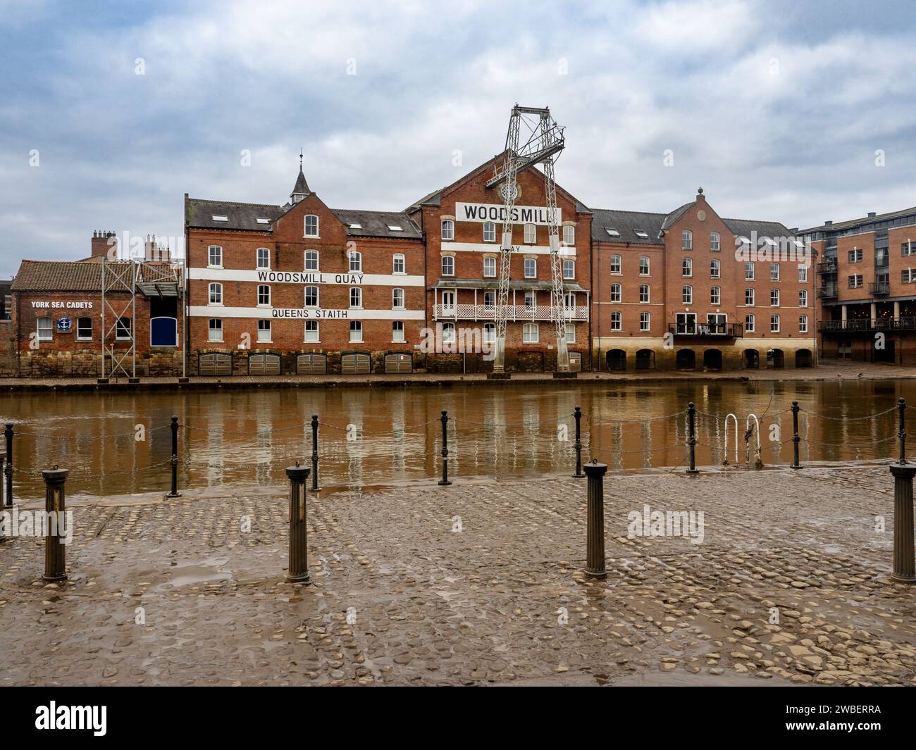 Woods quay hi-res stock photography and images - Alamy