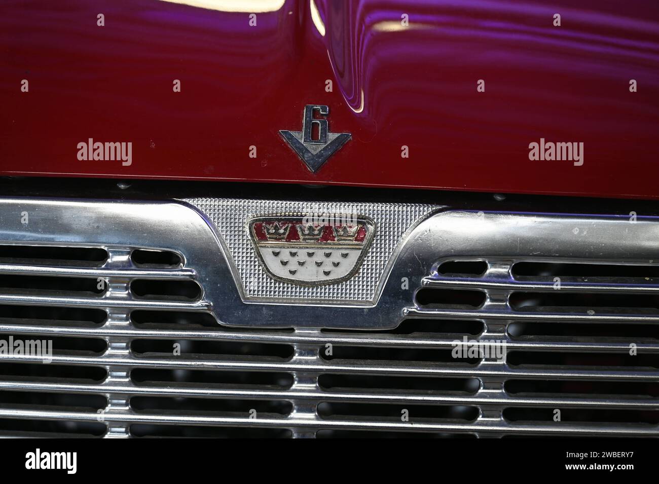 Ford Taunus Logo