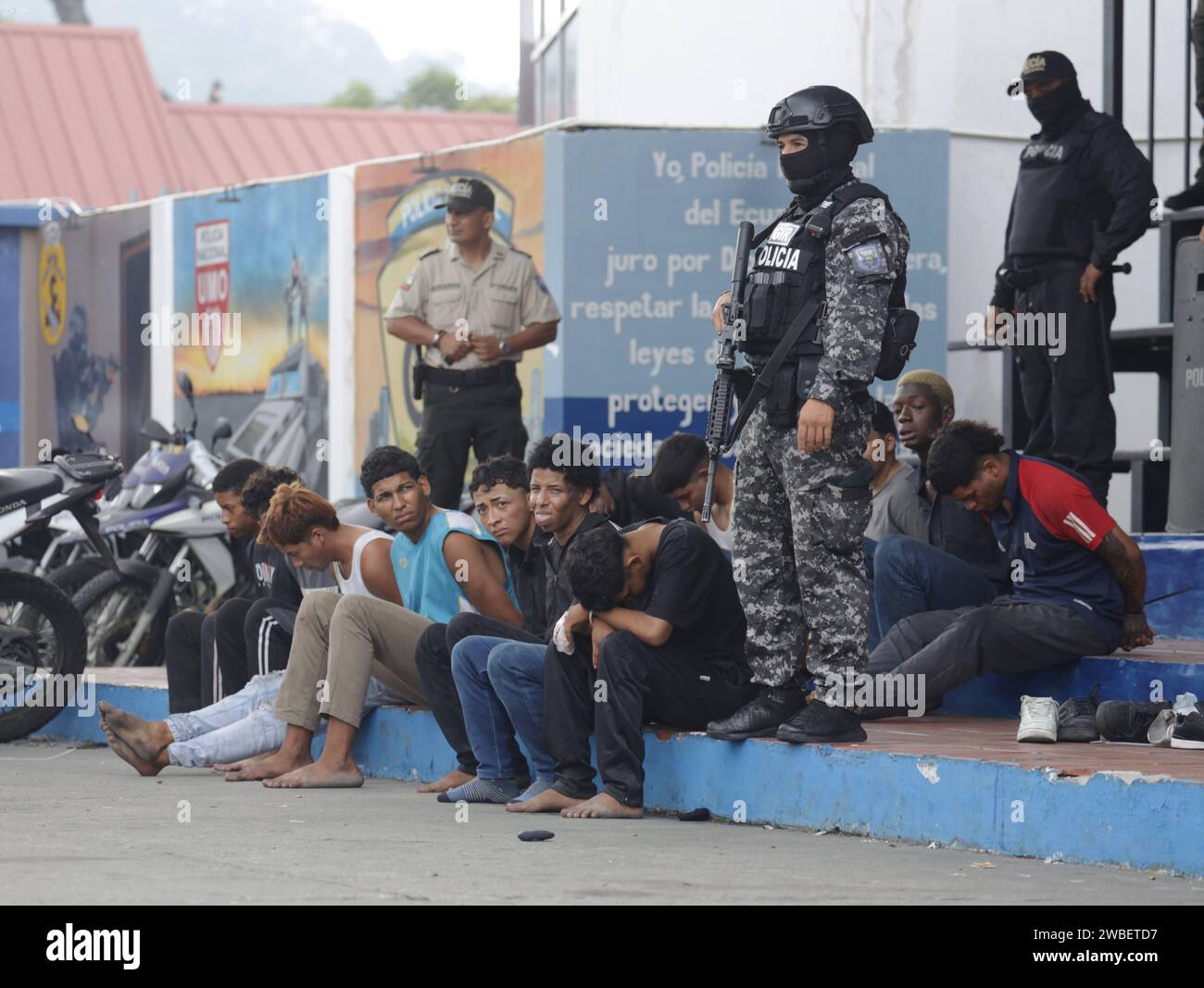 Instalaciones del cuartel hi-res stock photography and images - Alamy