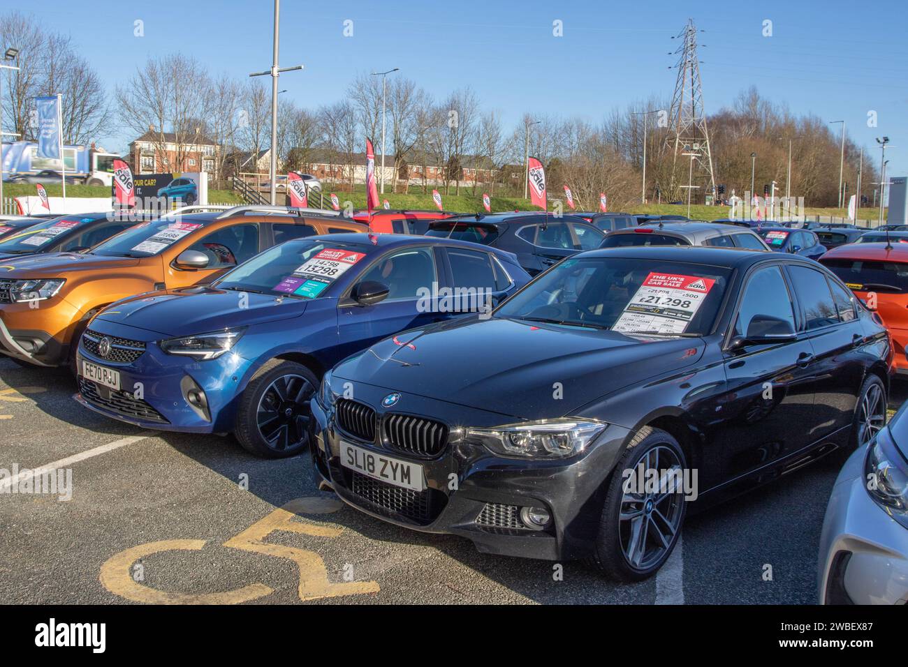 M sport shadow edition 4dr step automatic hi-res stock photography and ...