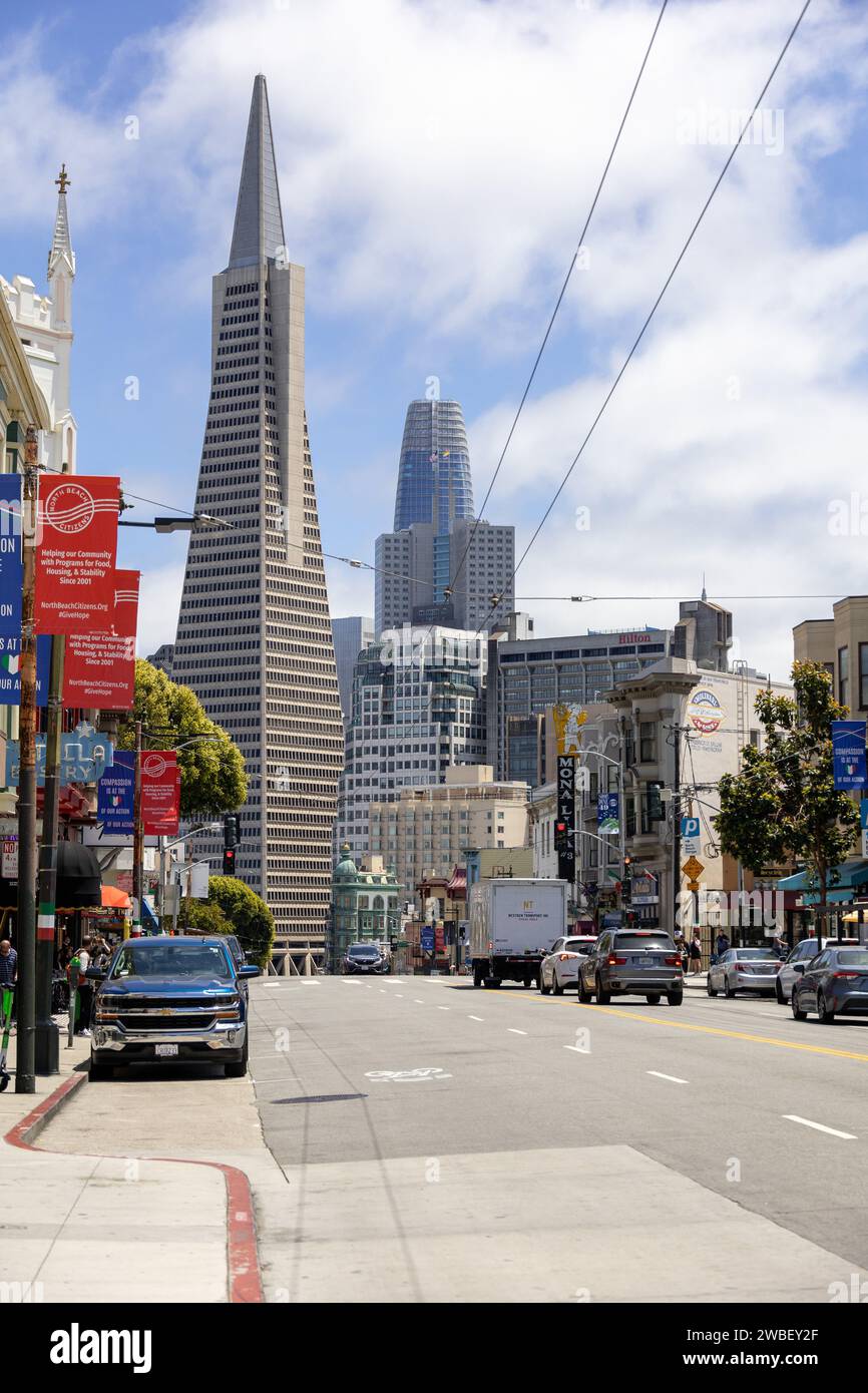The Transamerica Pyramid Building San Francisco, June 24, 2023 Stock ...