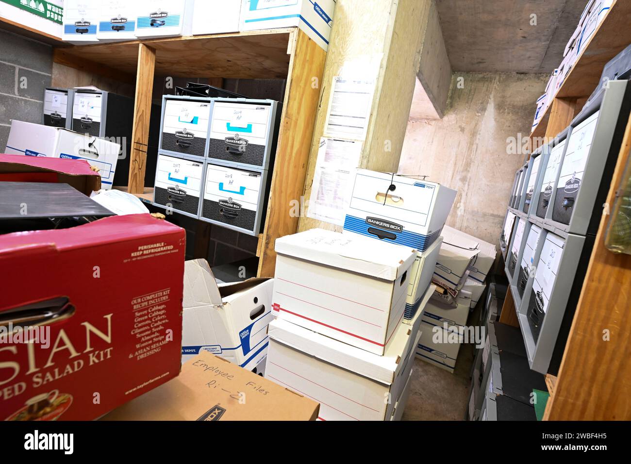 Messy record keeping hi-res stock photography and images - Alamy